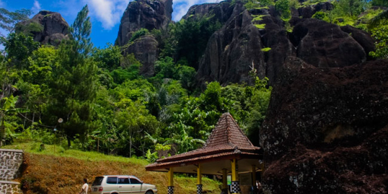 Pesona Gunung Purba Nglanggeran - Gunung Api Purba